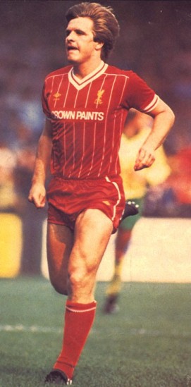 Jan Molby - The midfield maestro - LFChistory - Stats galore for ...